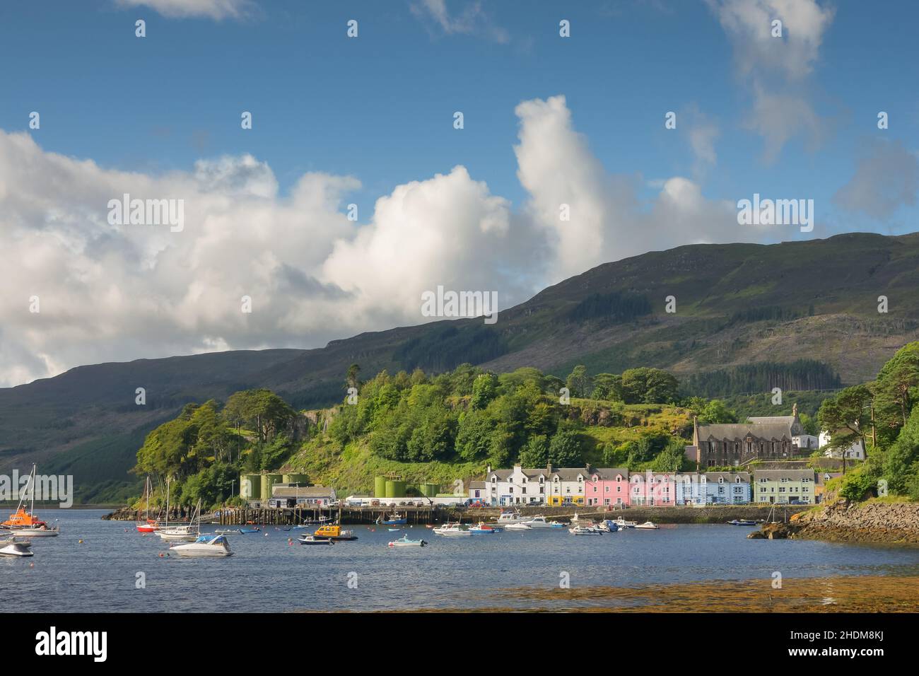 harbour, isle of skye, portree, harbours, port, isle of skyes Stock ...