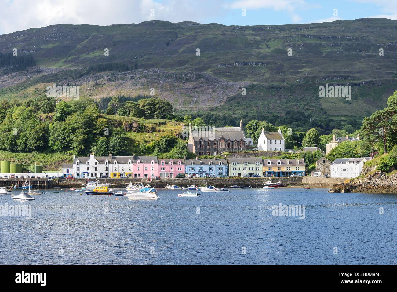 harbour, portree, harbours, port Stock Photo - Alamy