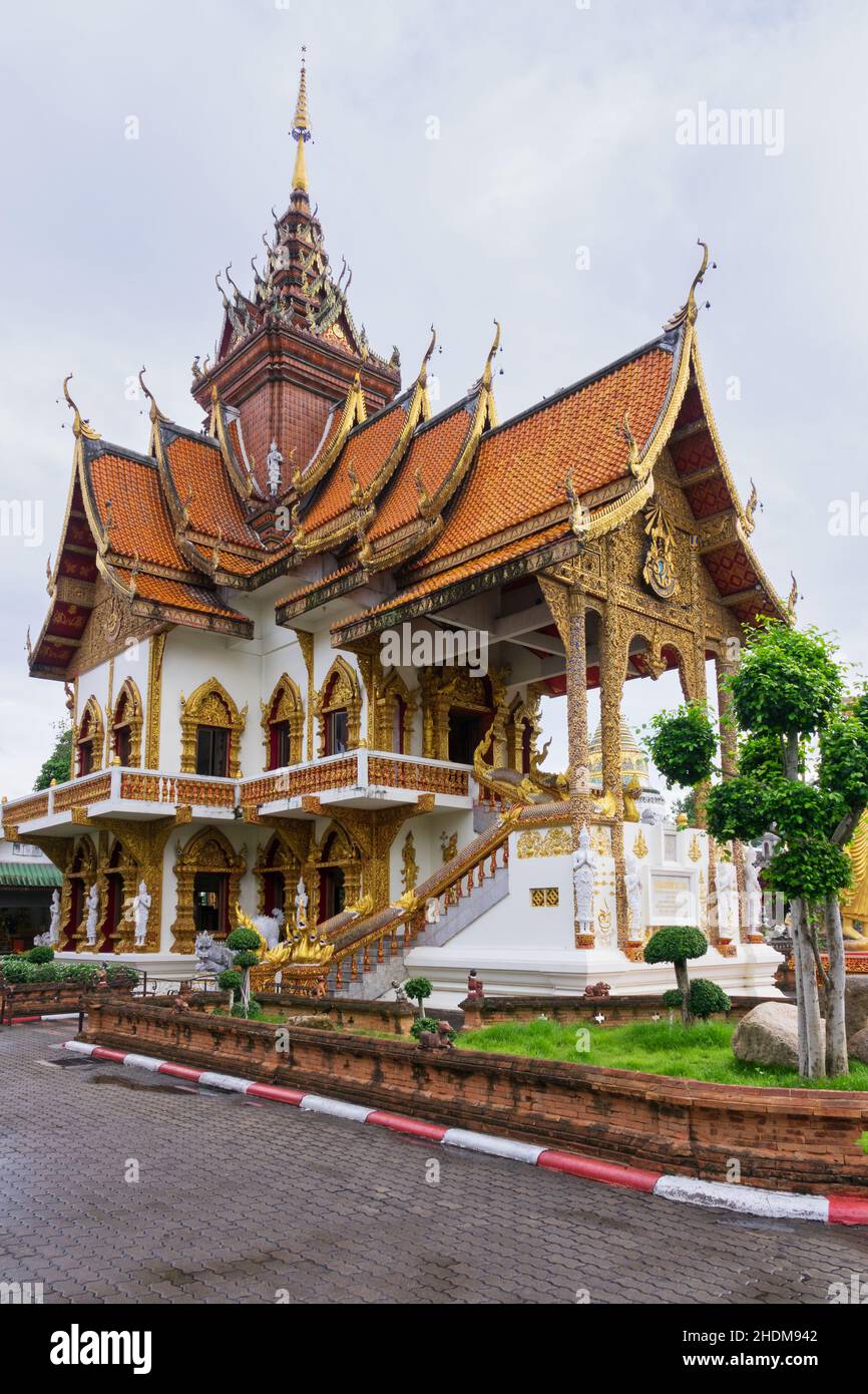 Dhamma hall hi-res stock photography and images - Alamy