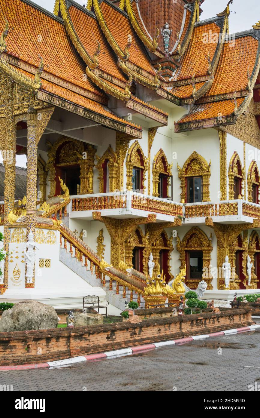 Buddhist temple, wat buppharam, dhamma hall Stock Photo - Alamy