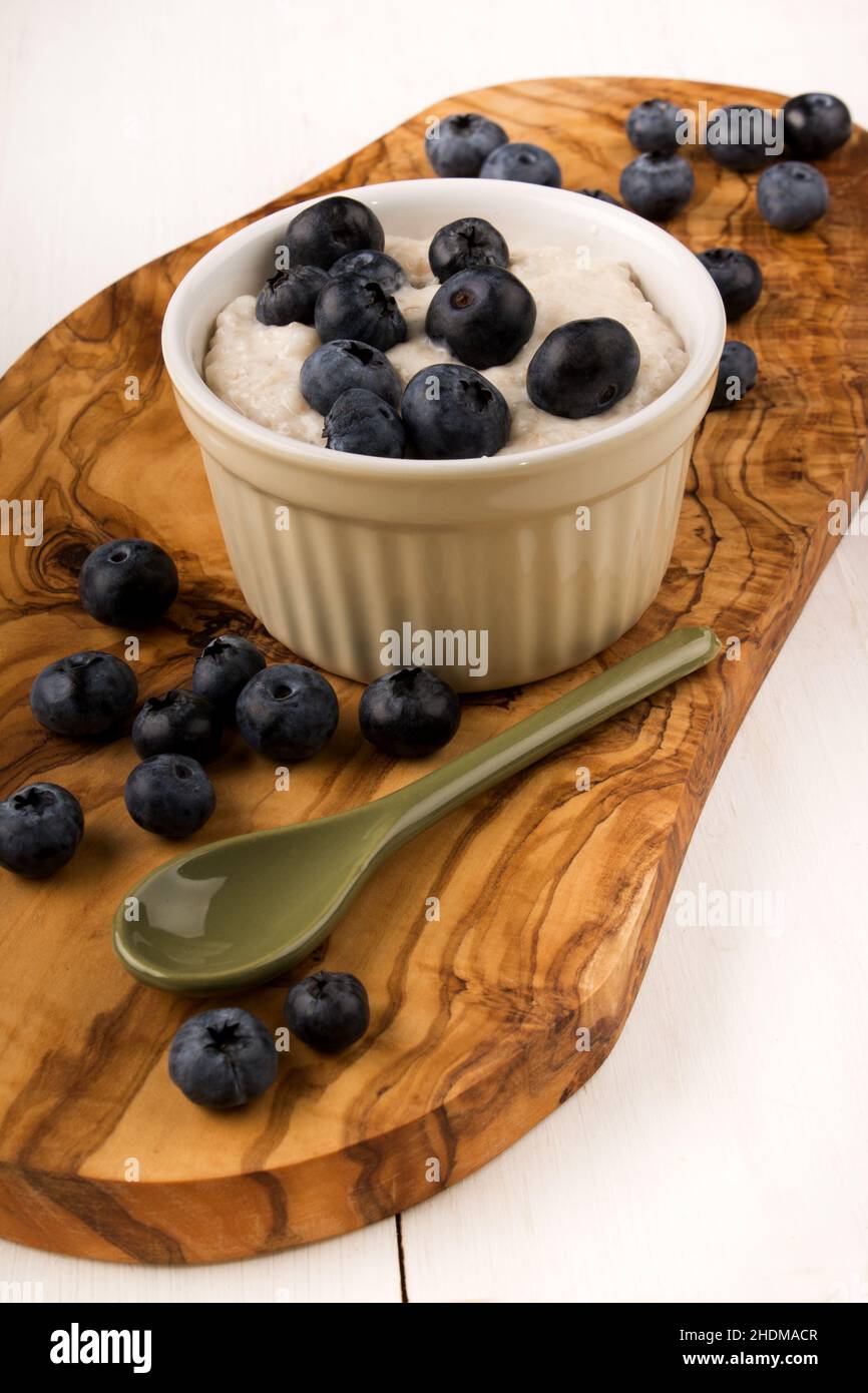 breakfast, oatmeal, blueberries, breakfasts, oatmeals, blueberry Stock ...