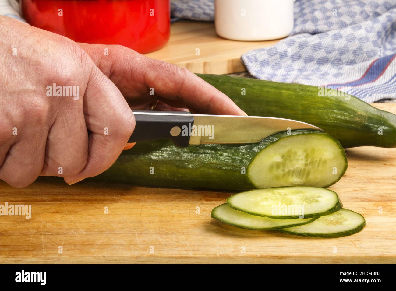 cucumber, cutting, cucumbers Stock Photo - Alamy