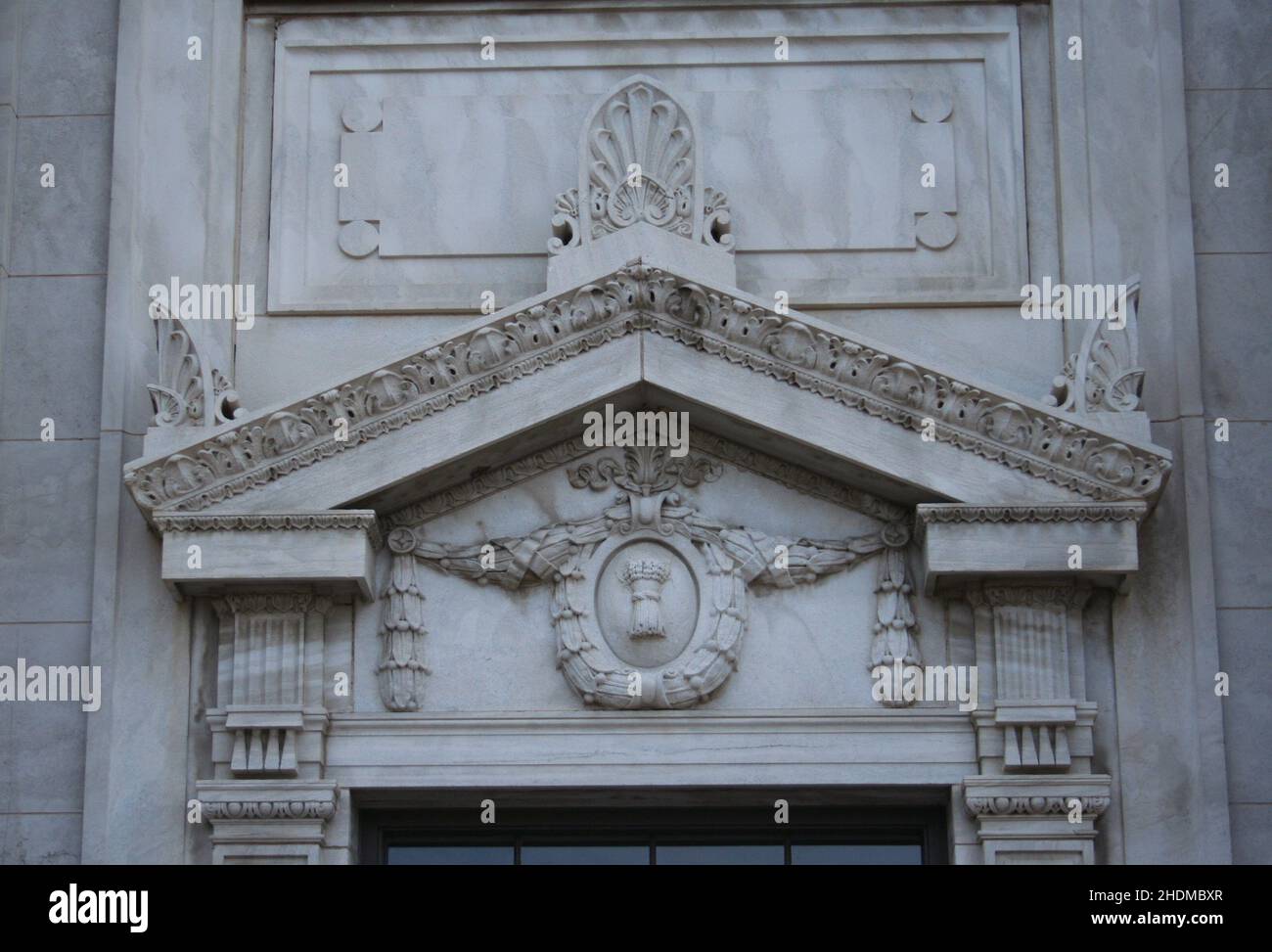 Detail of Historic Bank Building in Downtown area Stock Photo - Alamy