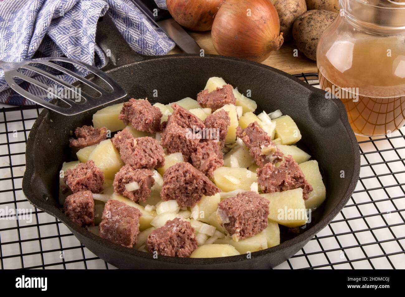 english cuisine, corned beef hash, british cuisine, british food ...