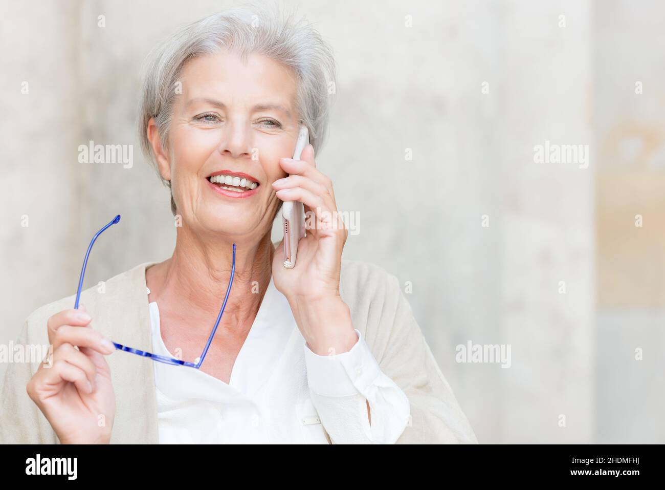 senior, on the phone, smart phone, elderly, old, seniors, on the phones ...