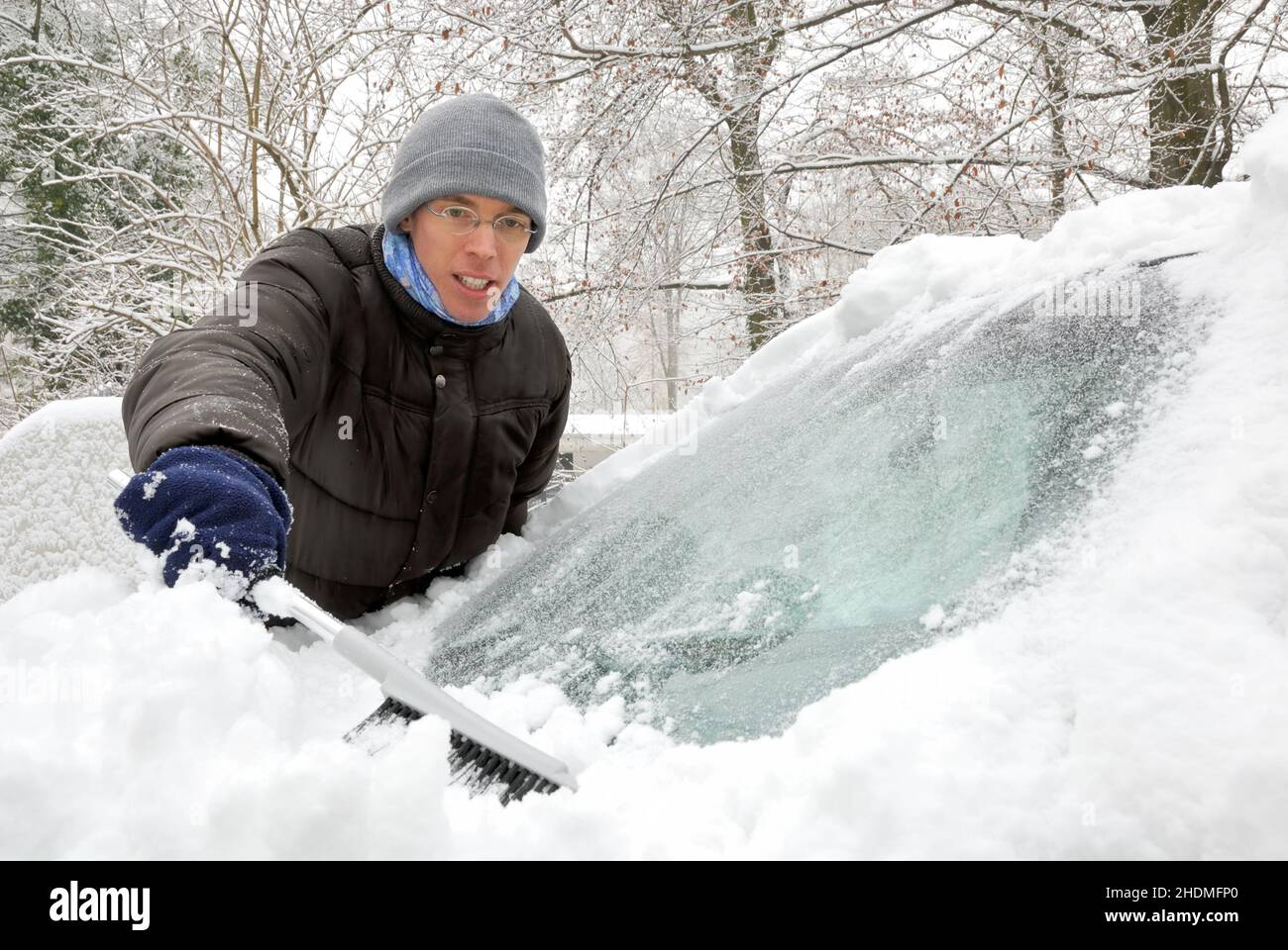 man, winter, car driver, scraping ice, guy, men, winters, car drivers ...