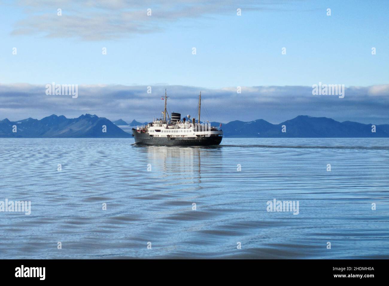 Arctic ferries hi-res stock photography and images - Alamy