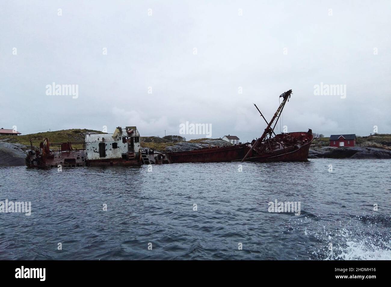 Shipwreck shipwrecks hi-res stock photography and images - Alamy