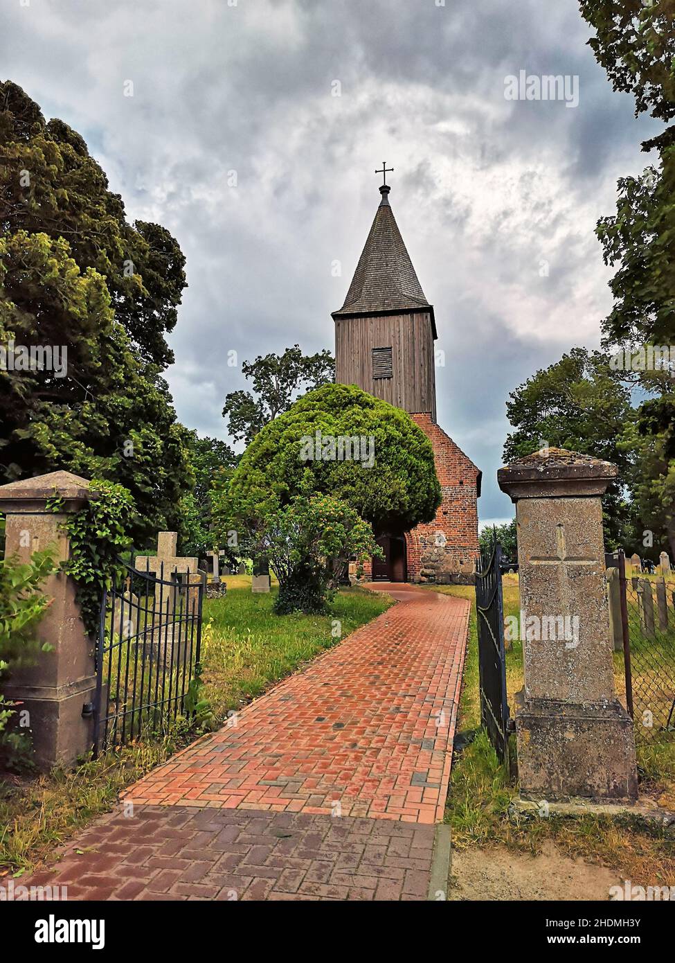 church, cemetery, entrance, churchs, cemeteries, entrances Stock Photo ...