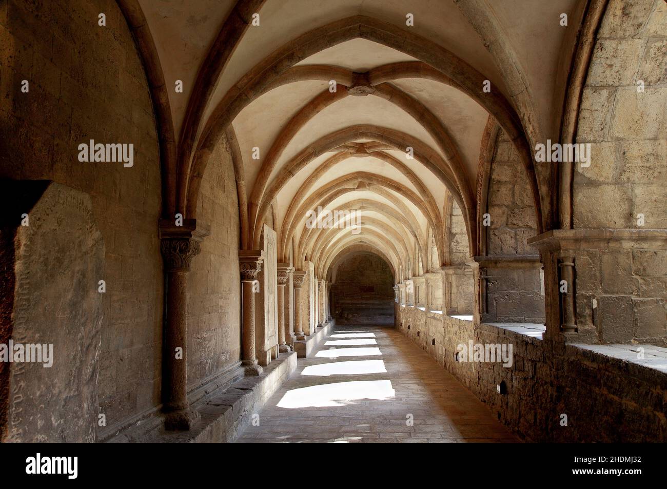 Cloister cloisters light shadow hi-res stock photography and images - Alamy