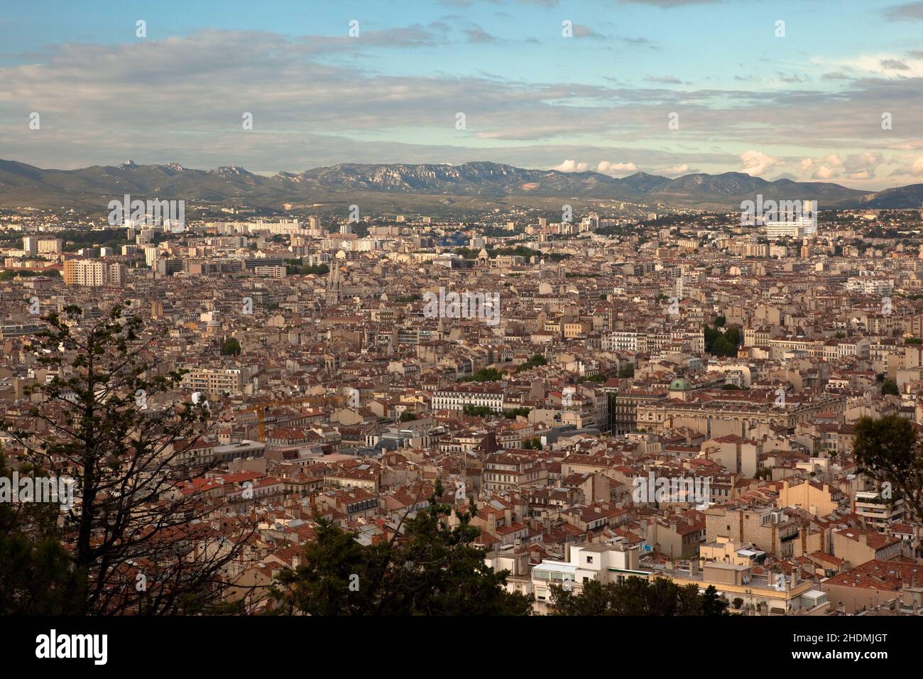 skyline, old town, marseille, cityscape, cityscapes, skylines, old ...