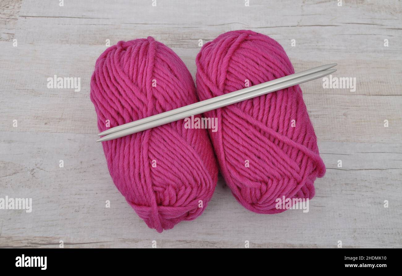 knitting, ball of wool, ball of wools Stock Photo - Alamy