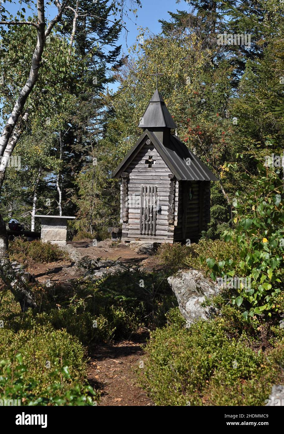 Wooden chapels hi-res stock photography and images - Alamy