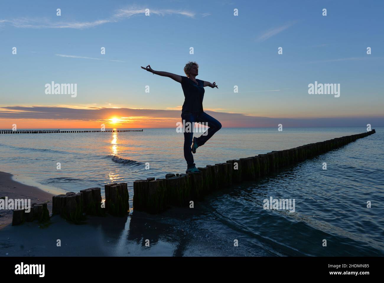 balance, silence, yoga, balances, silences, yogas Stock Photo - Alamy