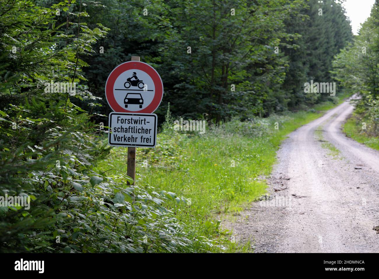 Traffic free paths hi-res stock photography and images - Alamy