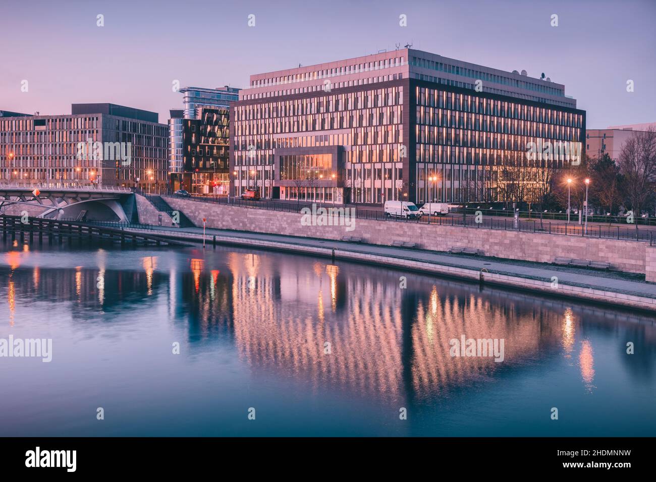 Neutral conference hi-res stock photography and images - Alamy