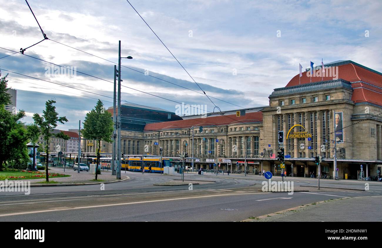 Historical rail stations hi-res stock photography and images - Alamy
