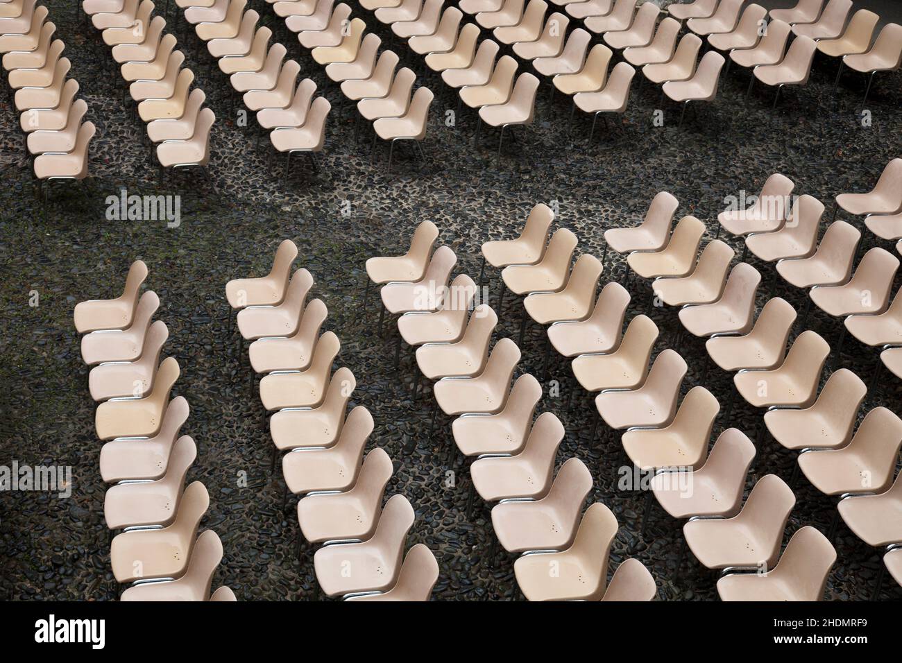 Seating system hi-res stock photography and images - Alamy