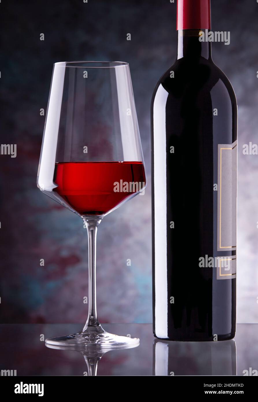 alcohol, red wine, alcohols, red wines Stock Photo - Alamy