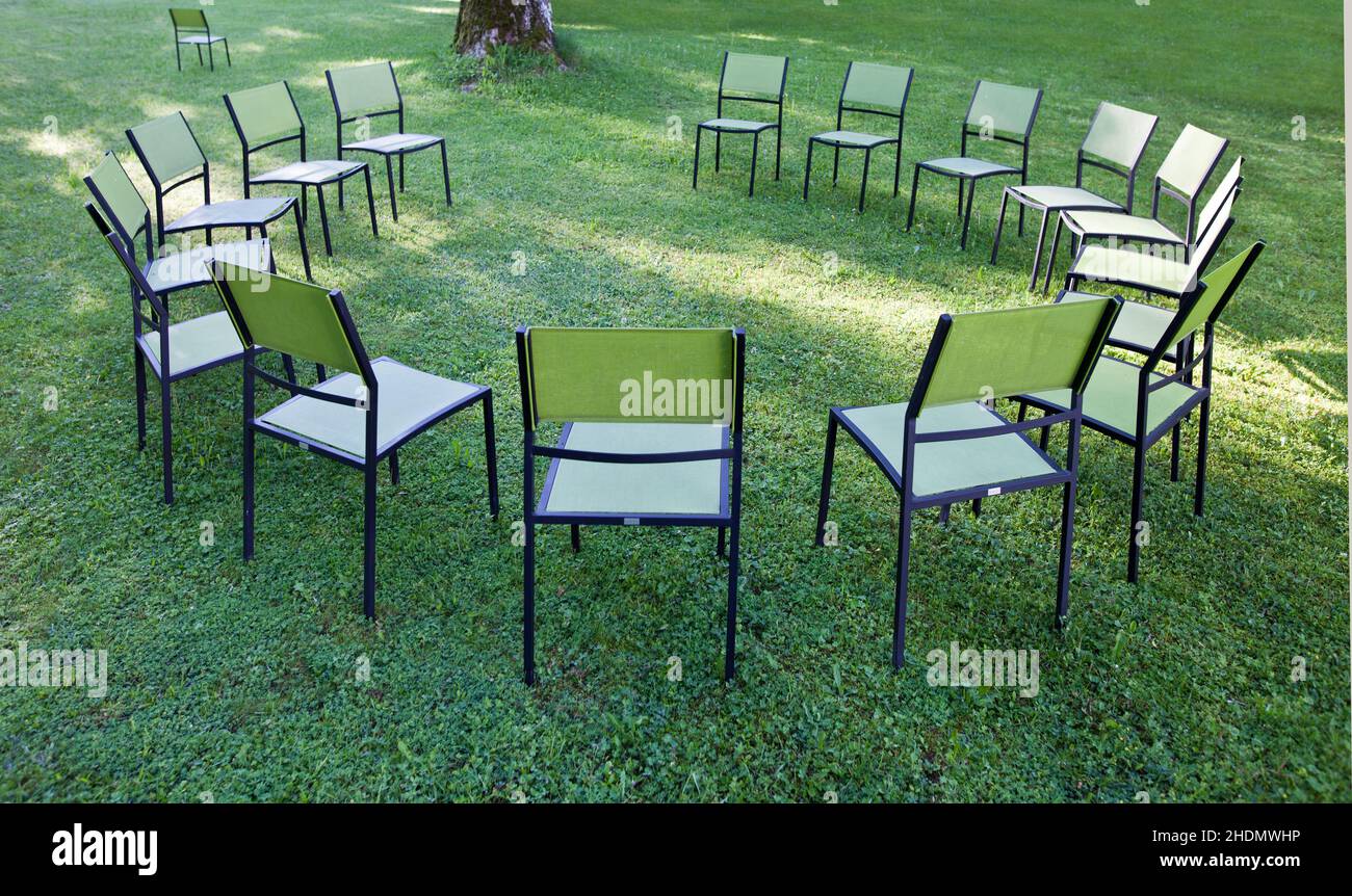 chair circle, chair circles Stock Photo - Alamy