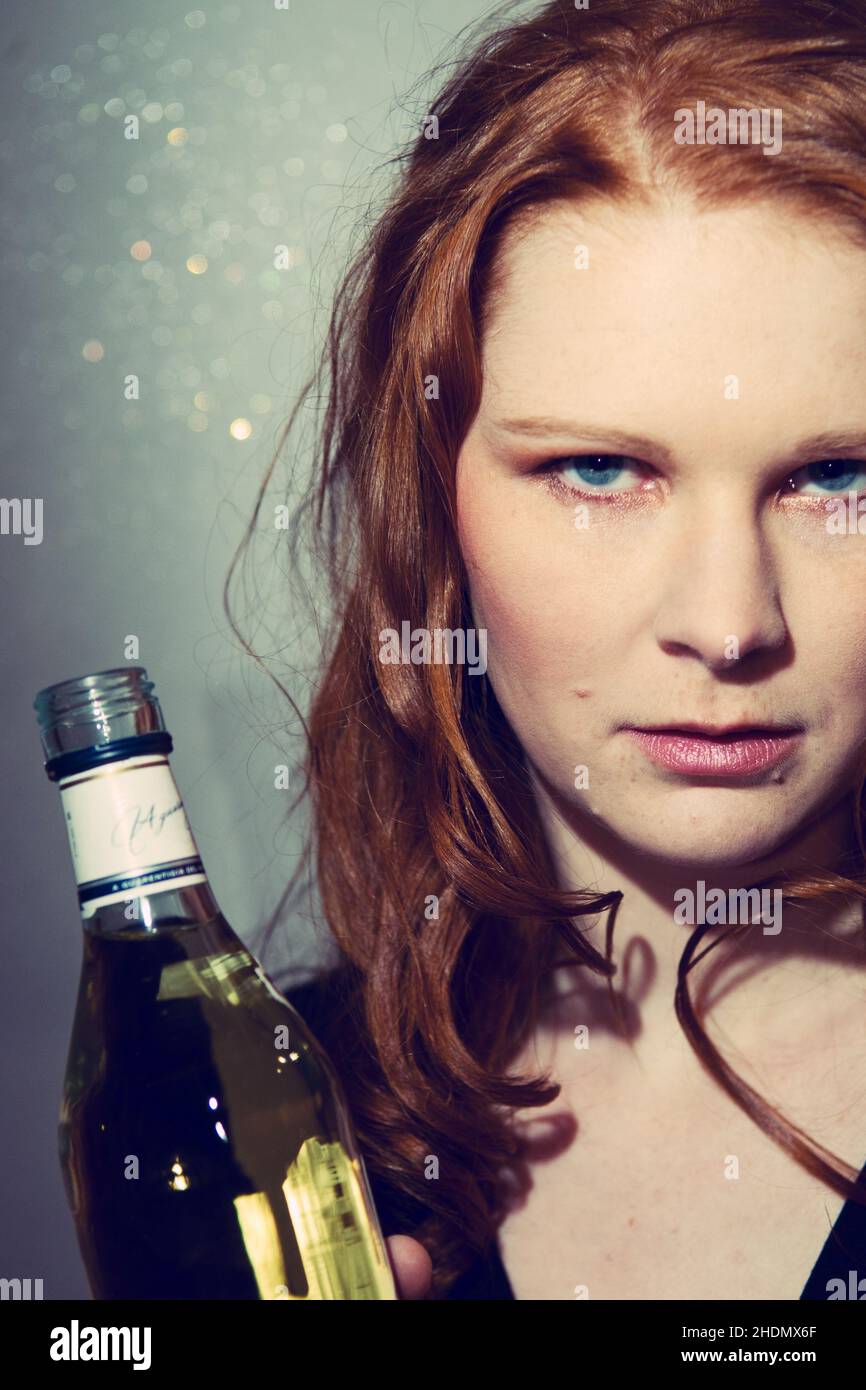 woman, nightlife, alcohol, drugs addicted, female, ladies, lady, women ...