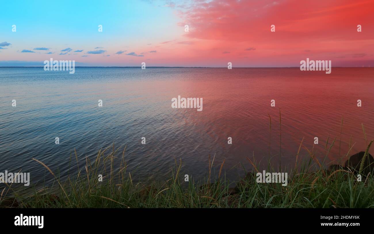 horizon, lake, sunset, horizons, lakes, sunsets Stock Photo - Alamy