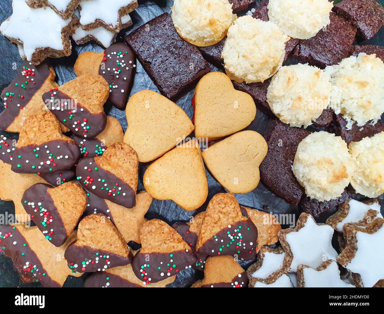 pies, star-shaped heart sweets , delicious dessert cake Stock Photo - Alamy