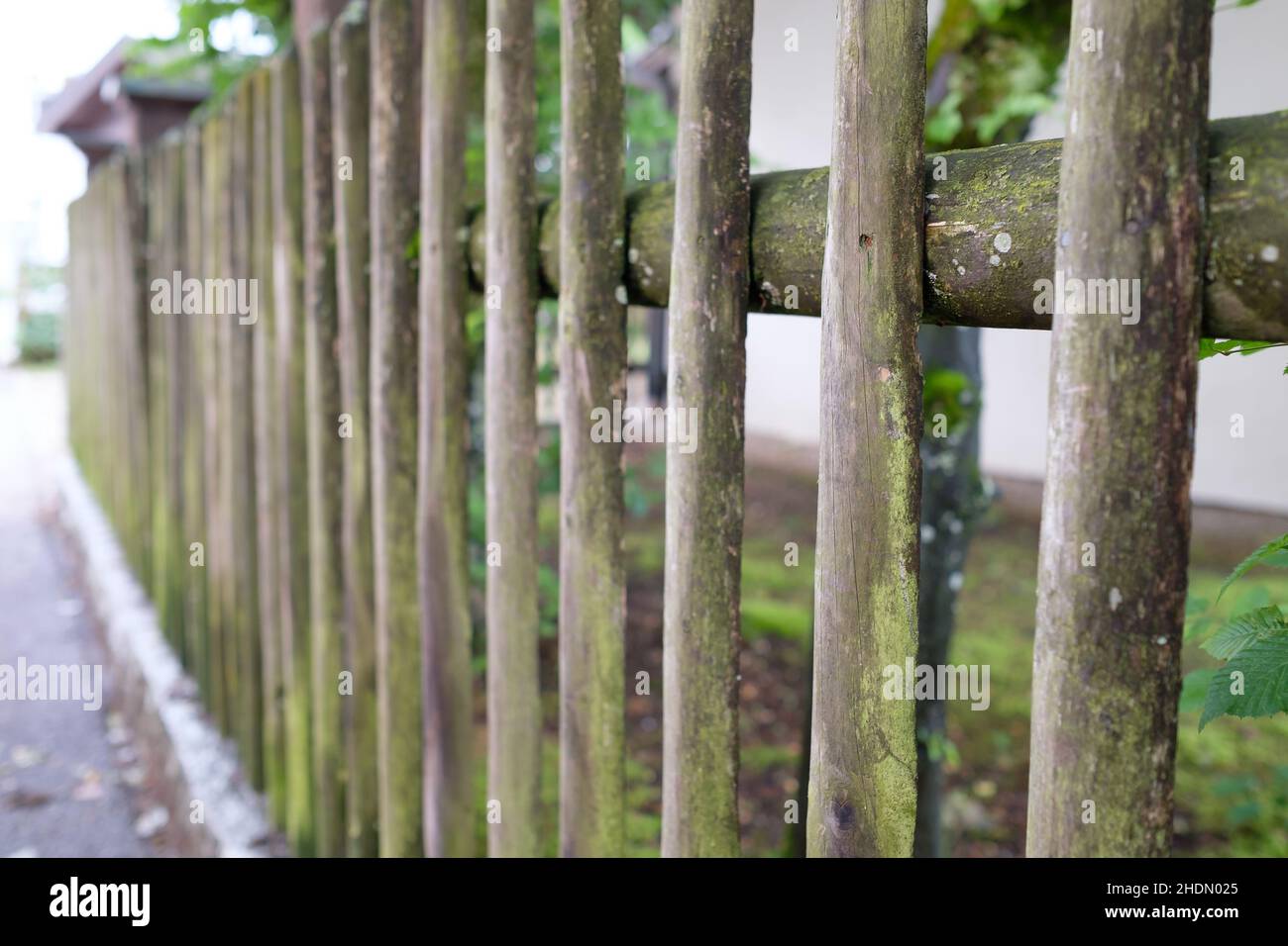 fence, pale fence, fences, pale fences Stock Photo - Alamy