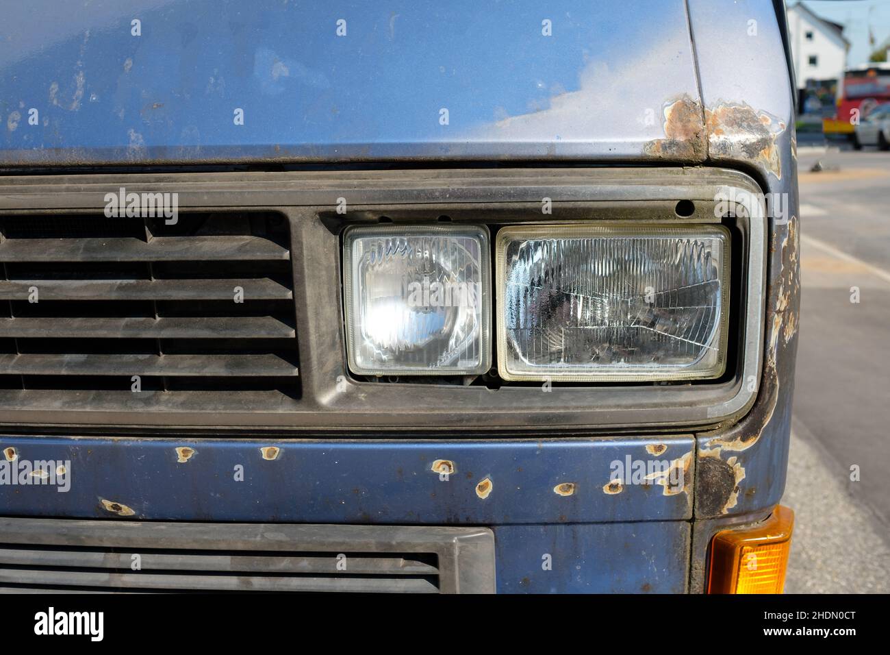 Rust bucket hi-res stock photography and images - Alamy