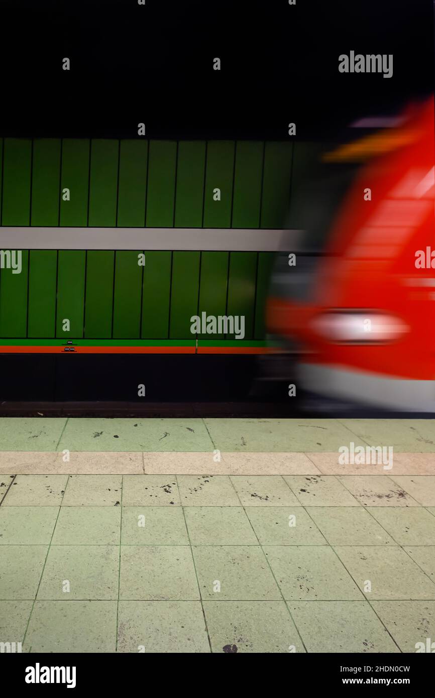 blurred motion, train, blur, blured, blurred motions, blurring, trains ...