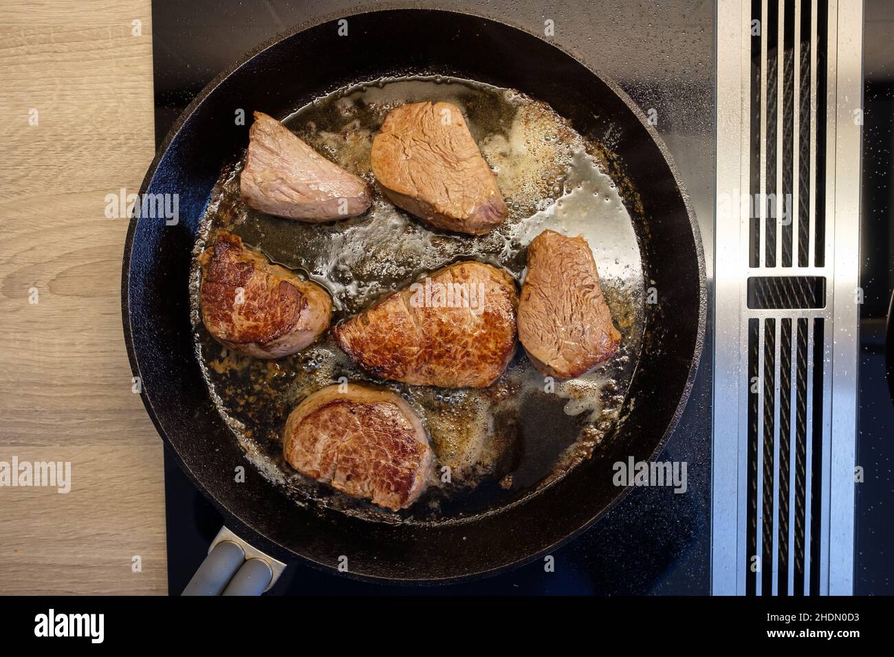 meat, roast dinner, pan, beef, beef fillet, meats, roast dinners, pans ...