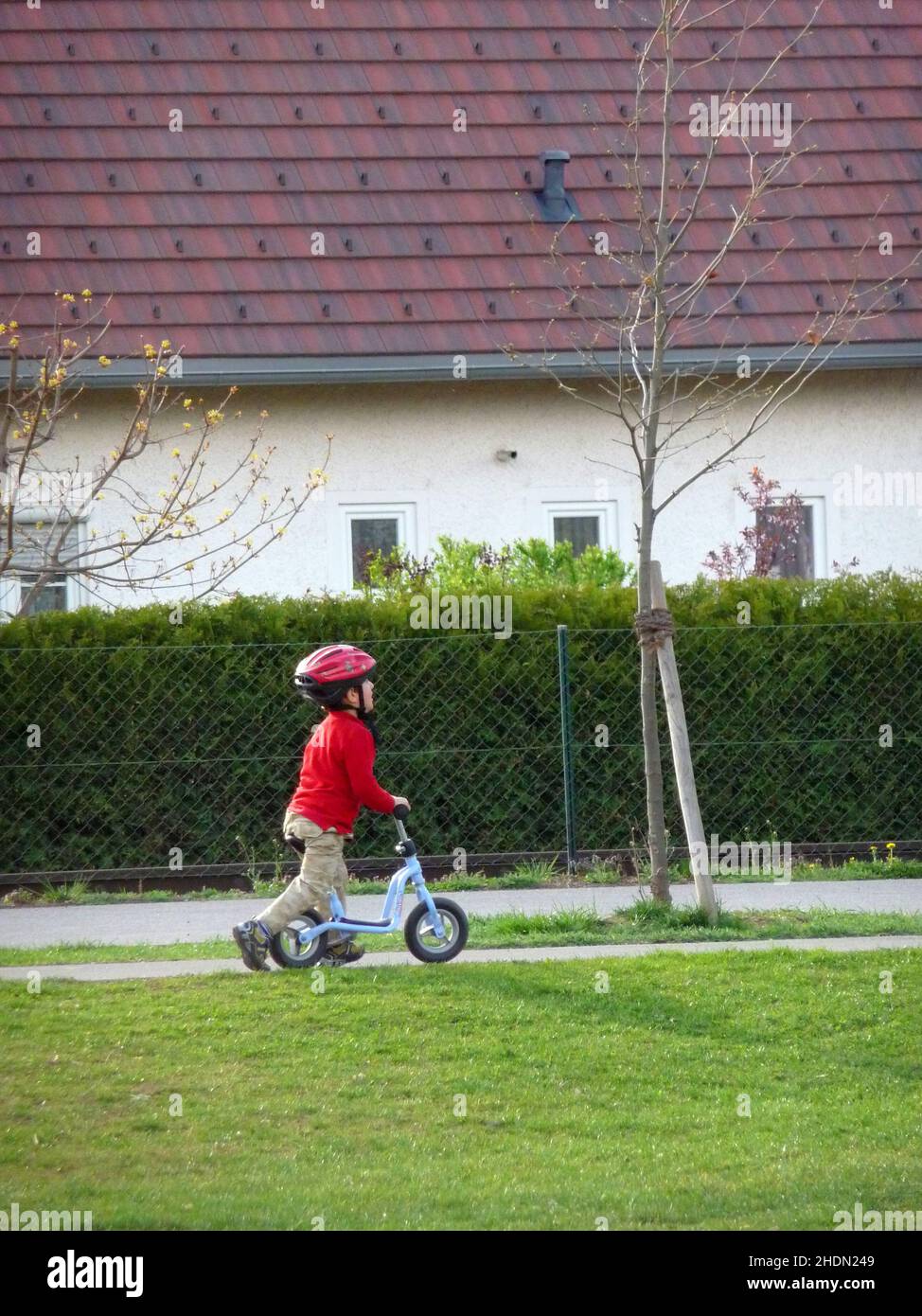 boy, run wheel, boys, run wheels Stock Photo - Alamy
