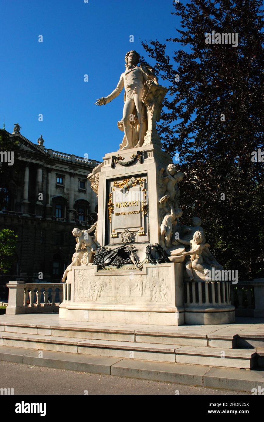 memorial, vienna, mozart, memorials, viennas, mozarts Stock Photo - Alamy