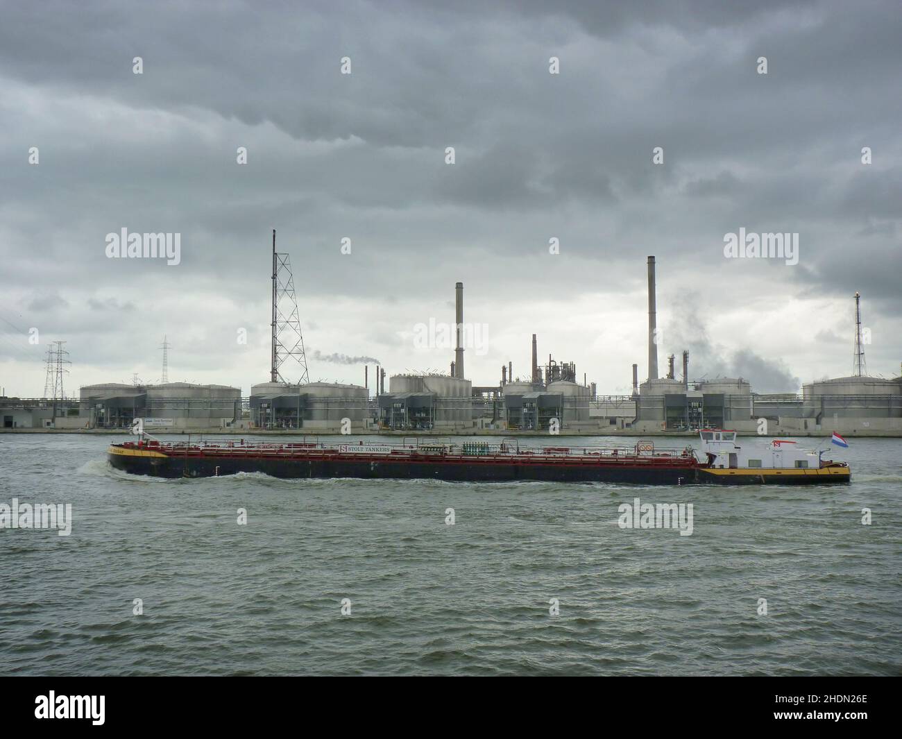barge, container ship, barges, container ships Stock Photo - Alamy
