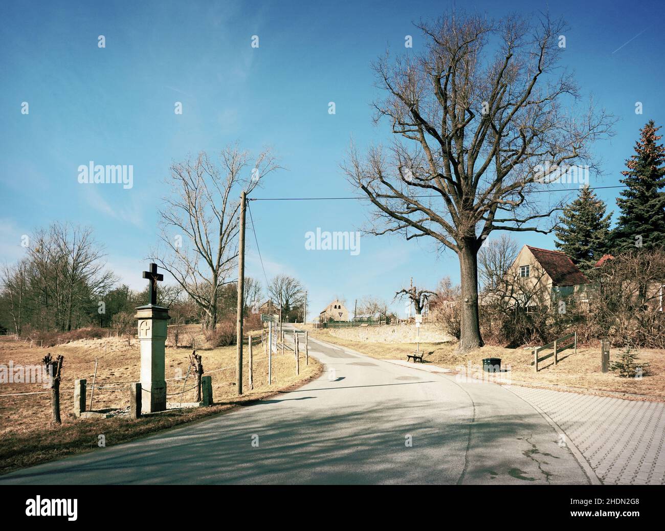 Electrical crosses the road hi-res stock photography and images - Alamy