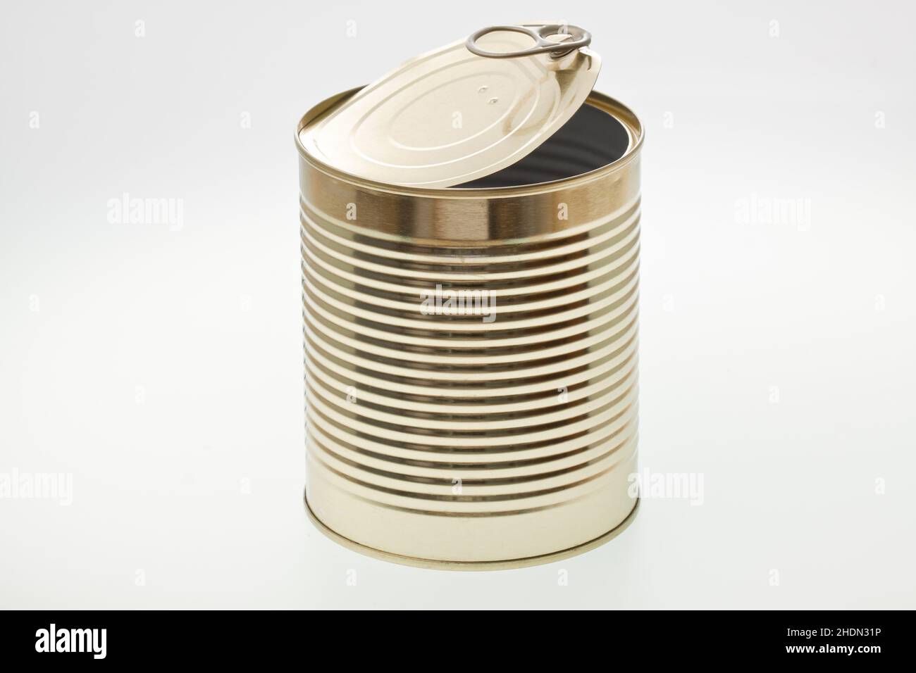 Canneds hi-res stock photography and images - Alamy