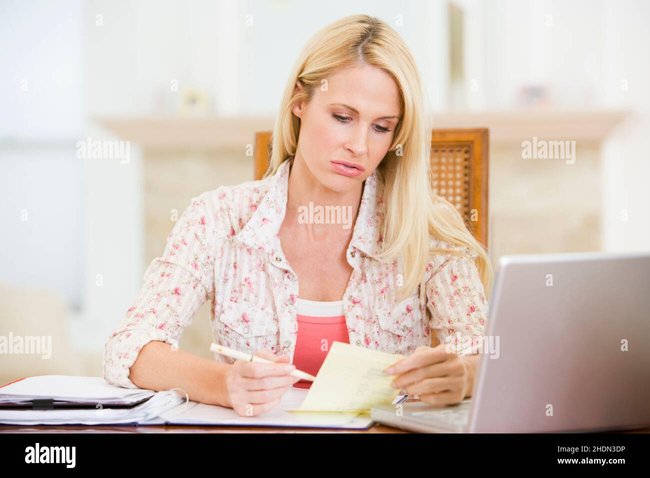 Tax form female hi-res stock photography and images - Alamy