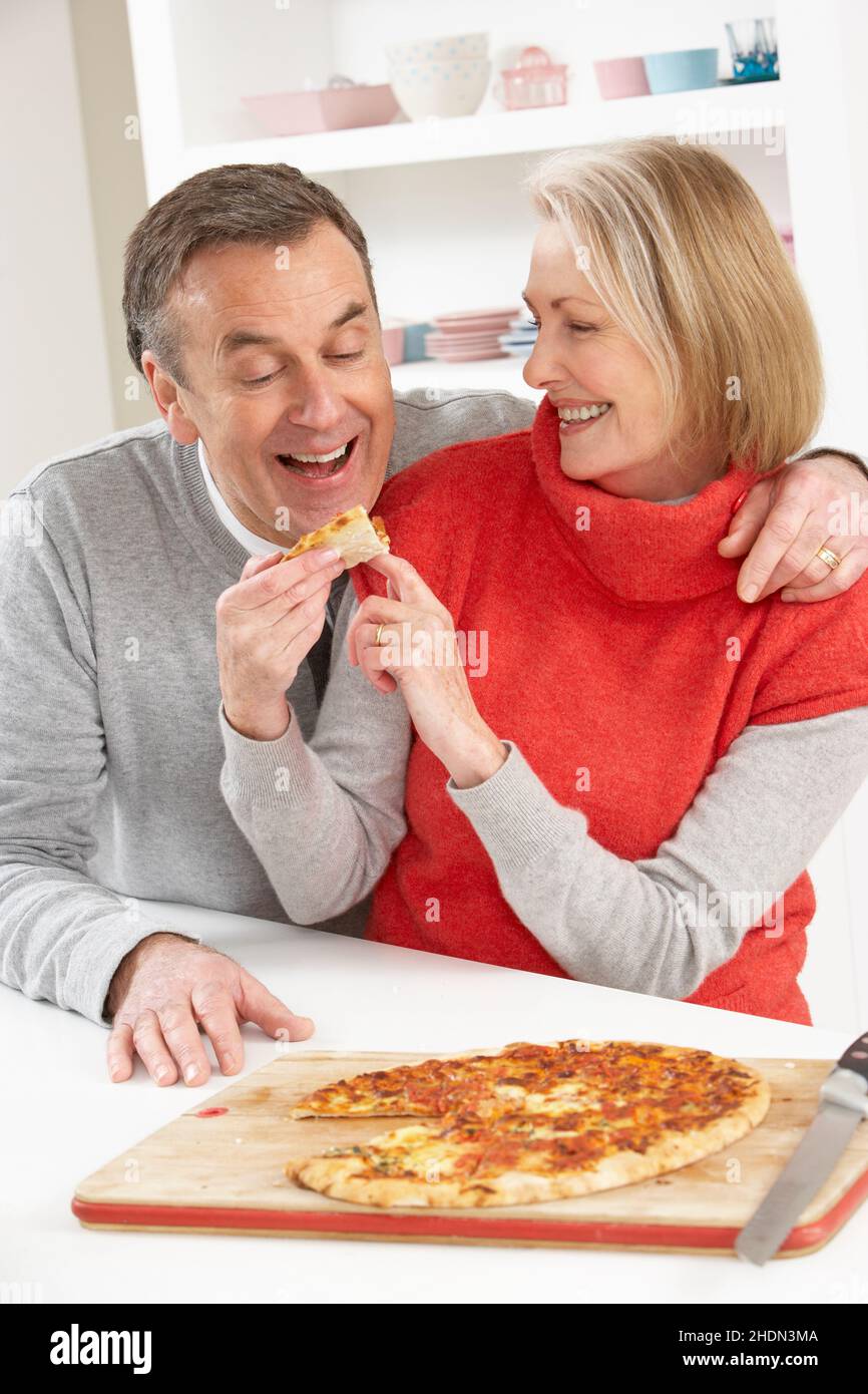 eating, couple, lunch, eat, couples, lunch time Stock Photo - Alamy
