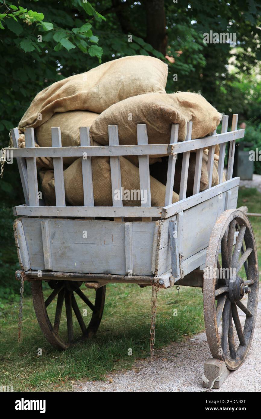 historical vehicle, carriage, potato sack, historic vehicles, carriages ...