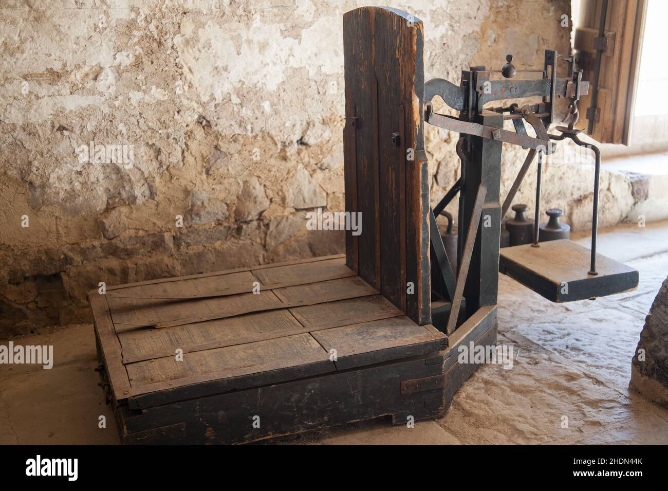 historical engineering, weight scale, old scales, weight scales Stock ...