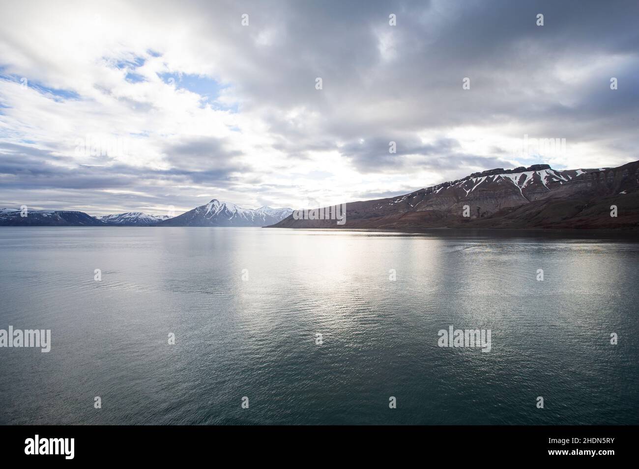 Norway’s svalbard islands hi-res stock photography and images - Alamy