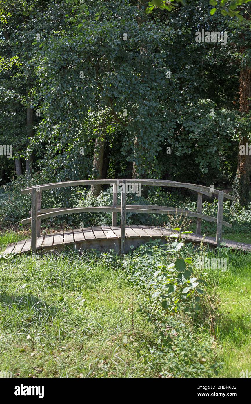 Small wooden bridge railings hi-res stock photography and images - Alamy