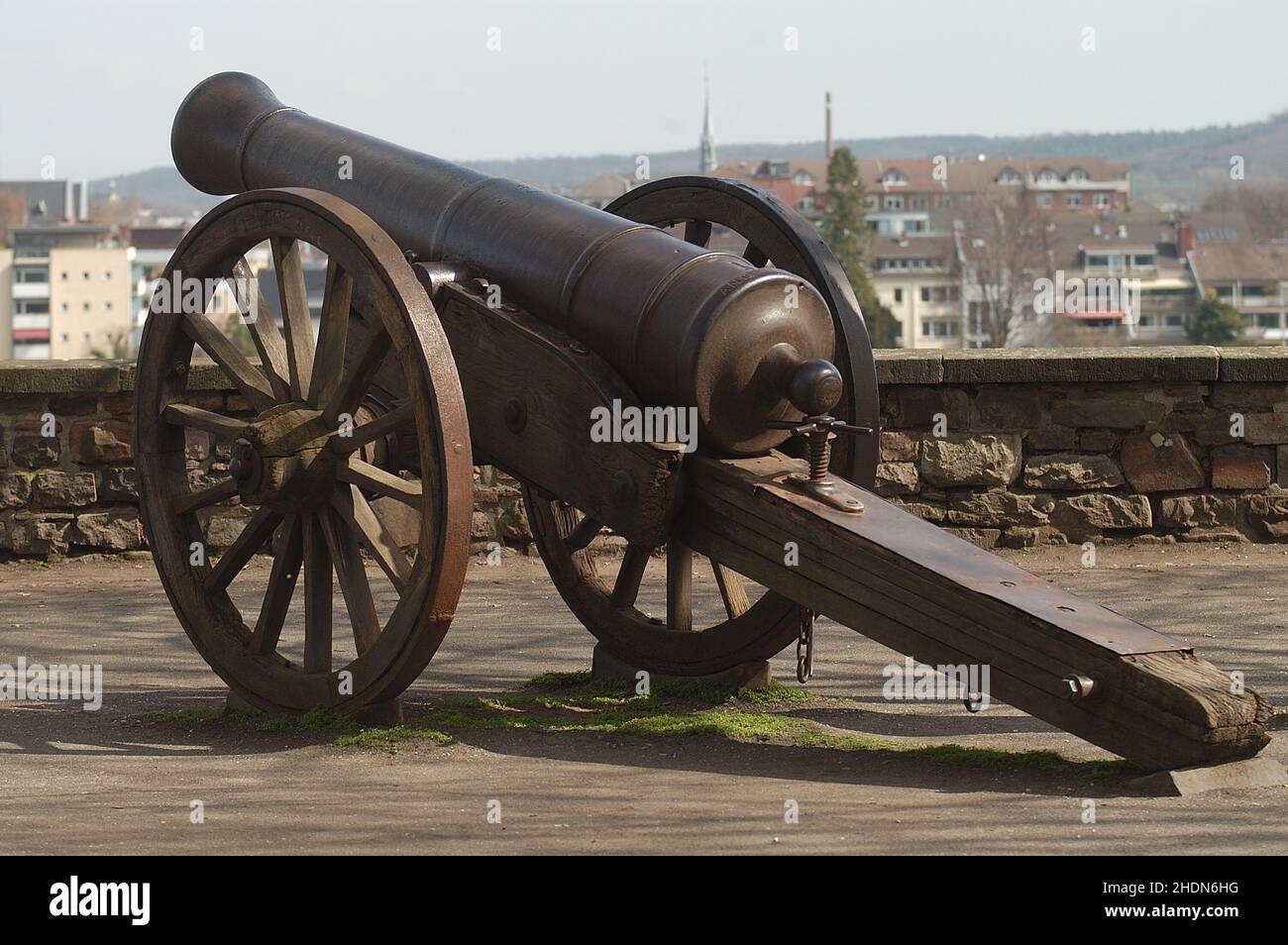 Artillery gun carriage hi-res stock photography and images - Alamy