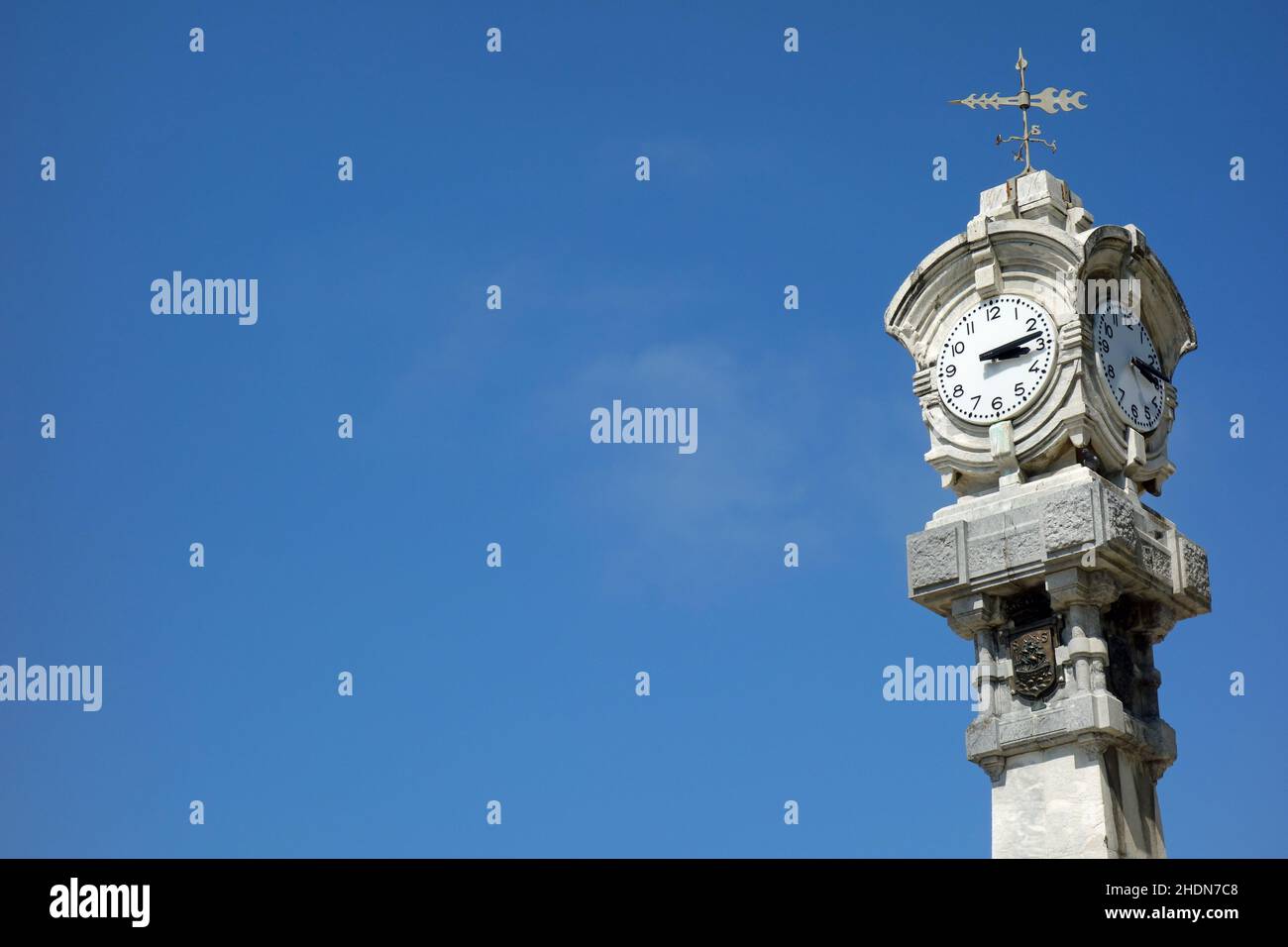 Weather vane display hi-res stock photography and images - Alamy