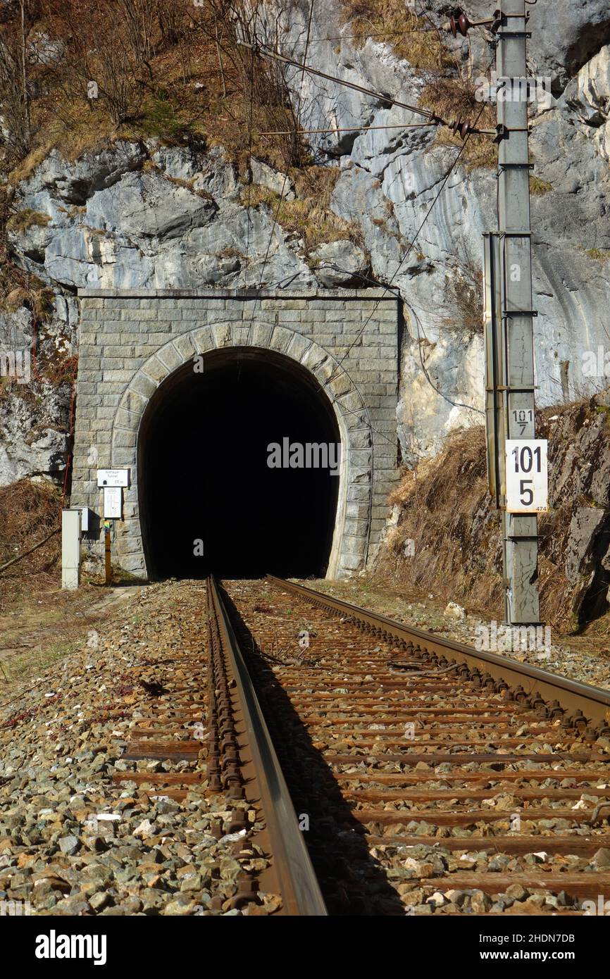 Tube tunnels hi-res stock photography and images - Alamy