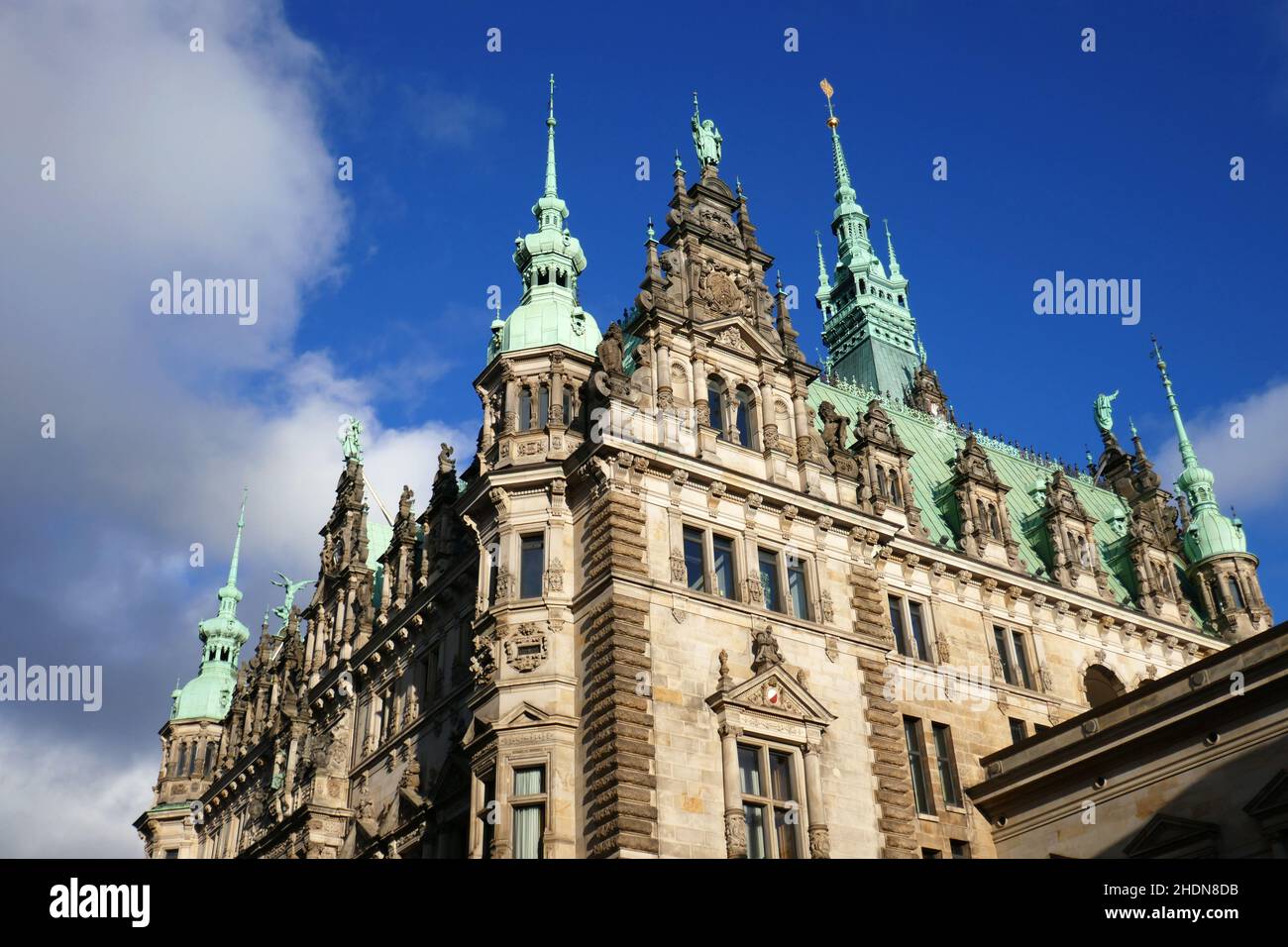 hamburger rathaus, hamburg town hall Stock Photo - Alamy