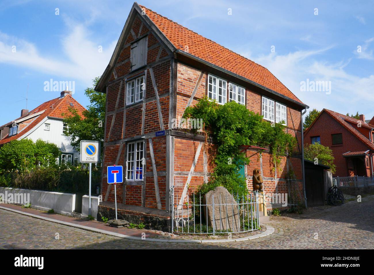 brick framework, domhof ratzeburg, brick frameworks Stock Photo - Alamy