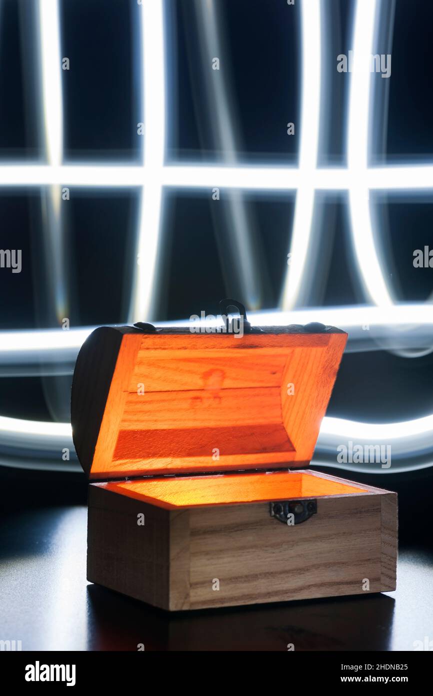 Jewellery chest studio hi-res stock photography and images - Alamy