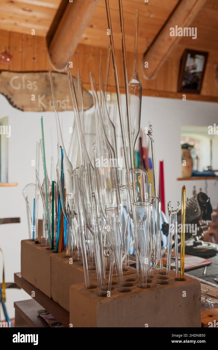 Glassblowing studio hi-res stock photography and images - Alamy