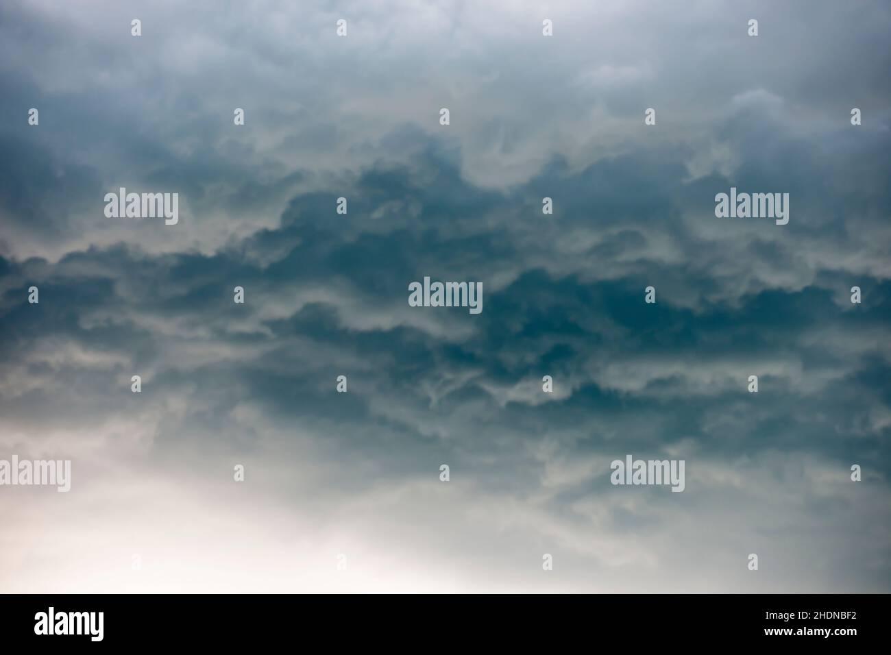 rain clouds, overcast, storm, clouds, overcasts, storms Stock Photo - Alamy